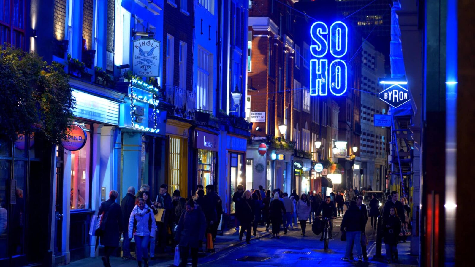 The Independent Londoner: A Guide to Enjoying Nightlife Alone 2024 ...